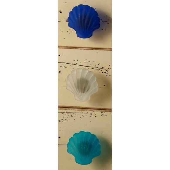 Midwest CBK | Accents | Scallop Shell Seaglass Drawer Knobs Pulls Set Of 3 Blue White And Teal ...